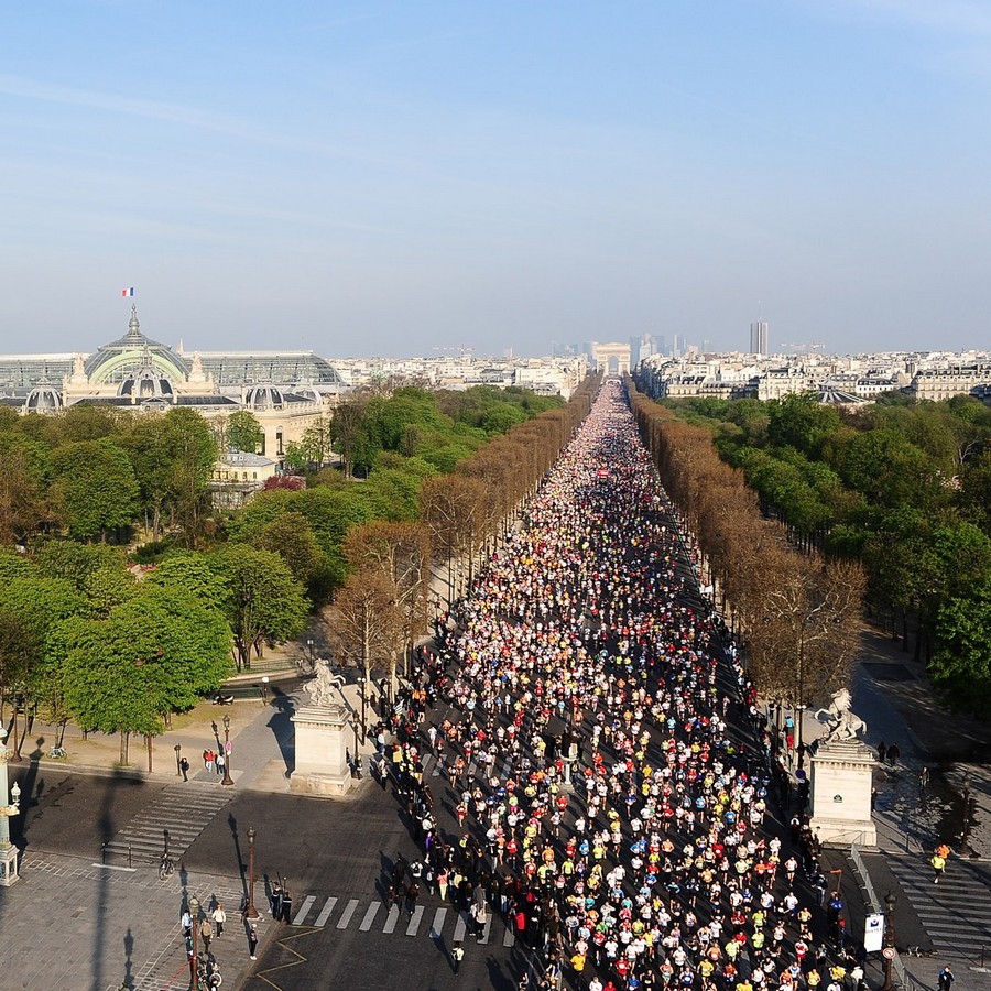 Paris Competitions News: Paris Marathon! | Paris Running Tours (English)